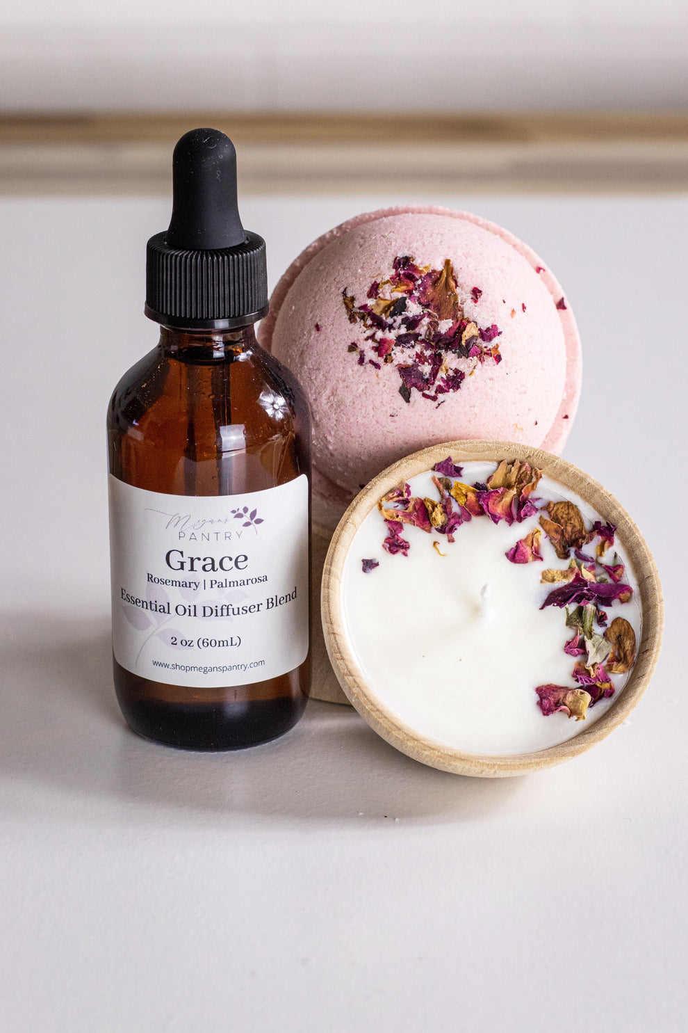 Signature Essential Oil Blend | 2 Ounce Bottle – Megan's Pantry